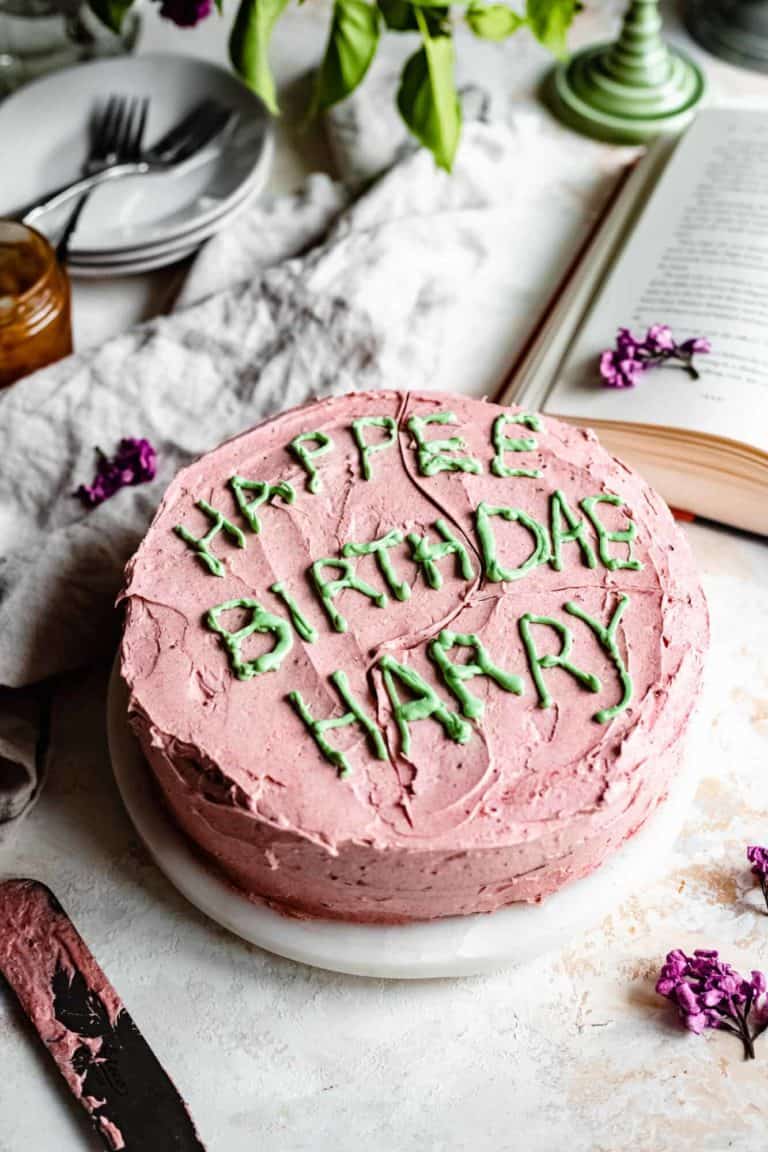 40 Magical Harry Potter Desserts & Snacks for Movie Night