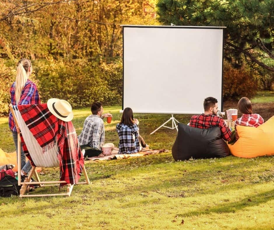 What You Need to Host an Outdoor Movie Night