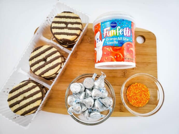 Harry Potter Witch Hat Cookies (Sorting Hat Cookies!)