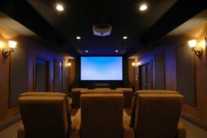 Best Paint for Movie Screen or Projector Screen (2024)