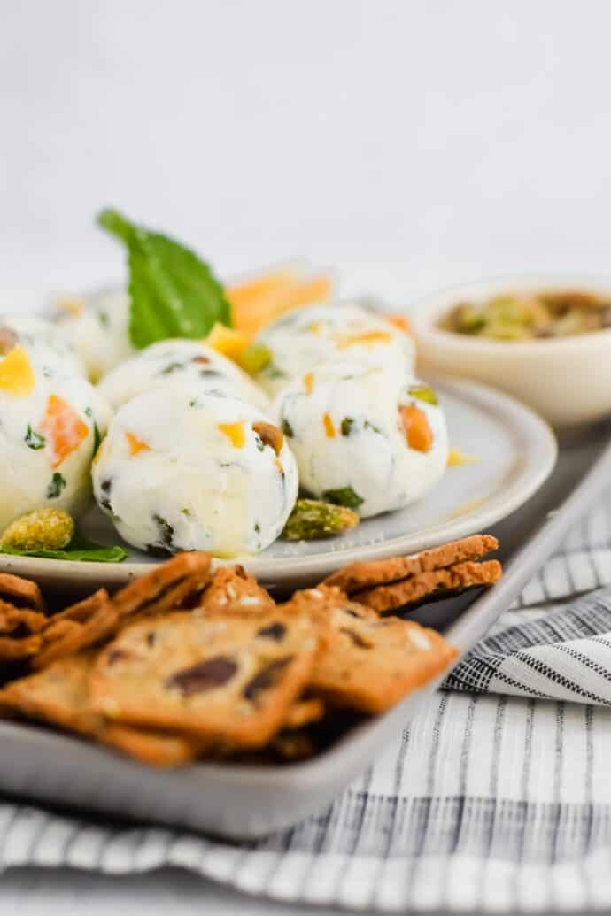 1920s Party Foods - Great Gatsby Movie Night Dinner Party