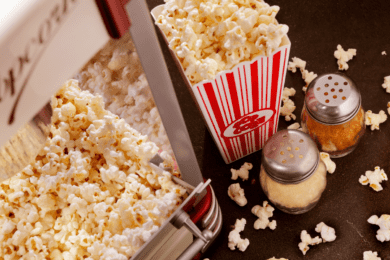 7 Ultimate Indoor DIY Movie Night Ideas for Your Family